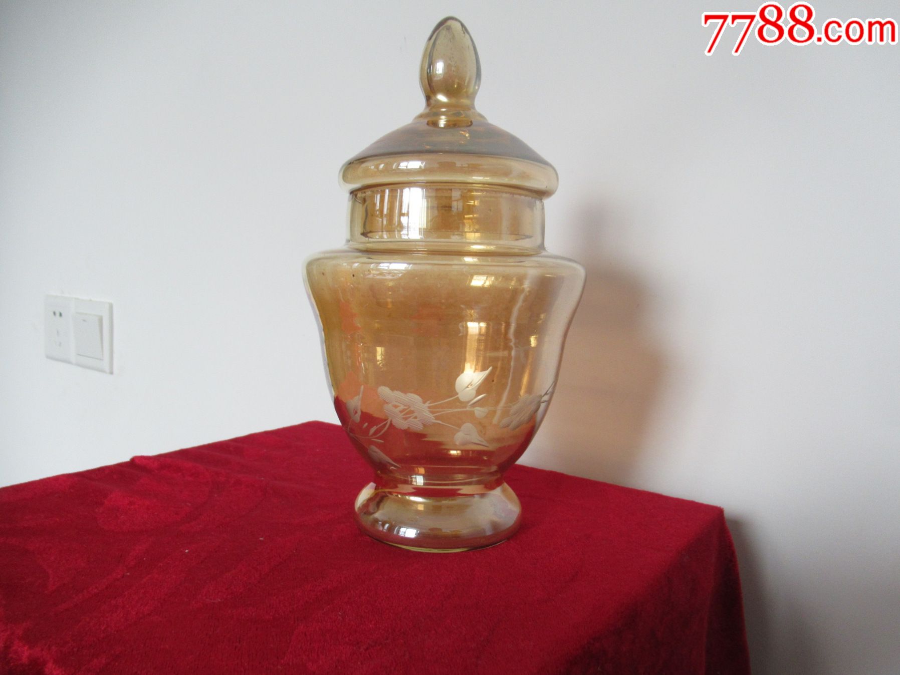 糖罐收藏八十年代磨花花卉图玻璃糖罐完美品相 价格 50元 se89703612 玻璃器皿 零售 7788收藏 收藏热线