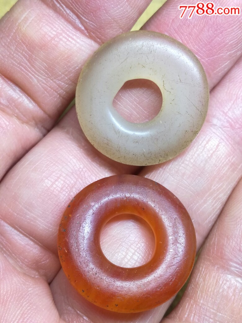 两个琉璃平安扣_琉璃饰品_风义堂【7788收藏__收藏热线】