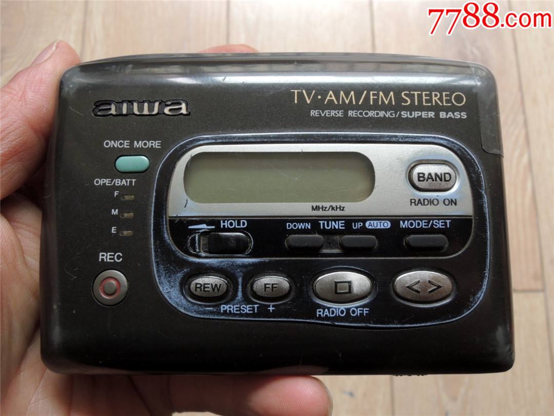 怀旧收藏2010-早期日本原产AIWA爱华HS-JS560便携收录磁带随身听-价格:100元-se76223793-随身听/mp3-零售-7788收藏__收藏热线