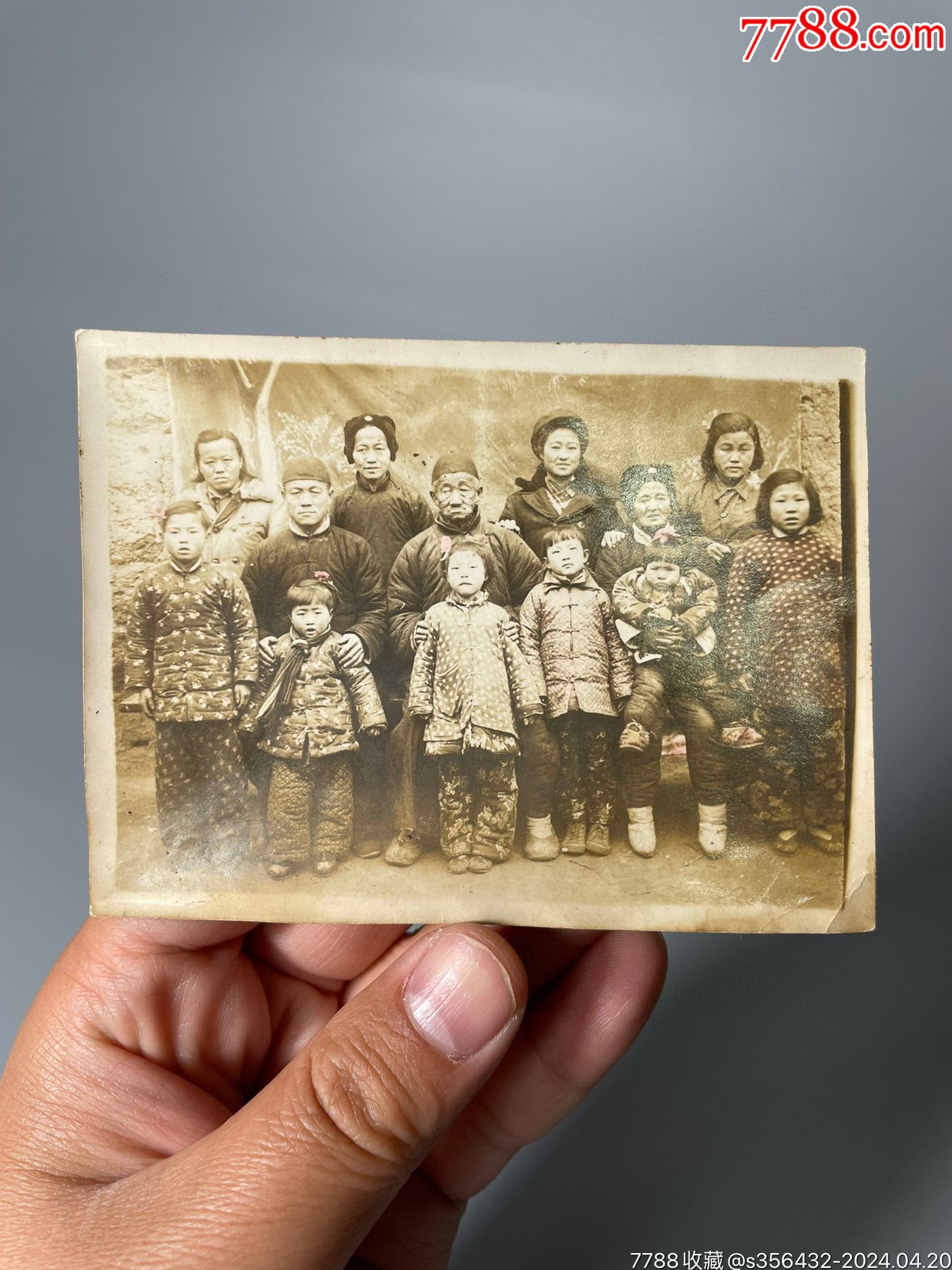 1956年老照片合照-老照片-7788商城__七七八八商品交易平台(7788.com)