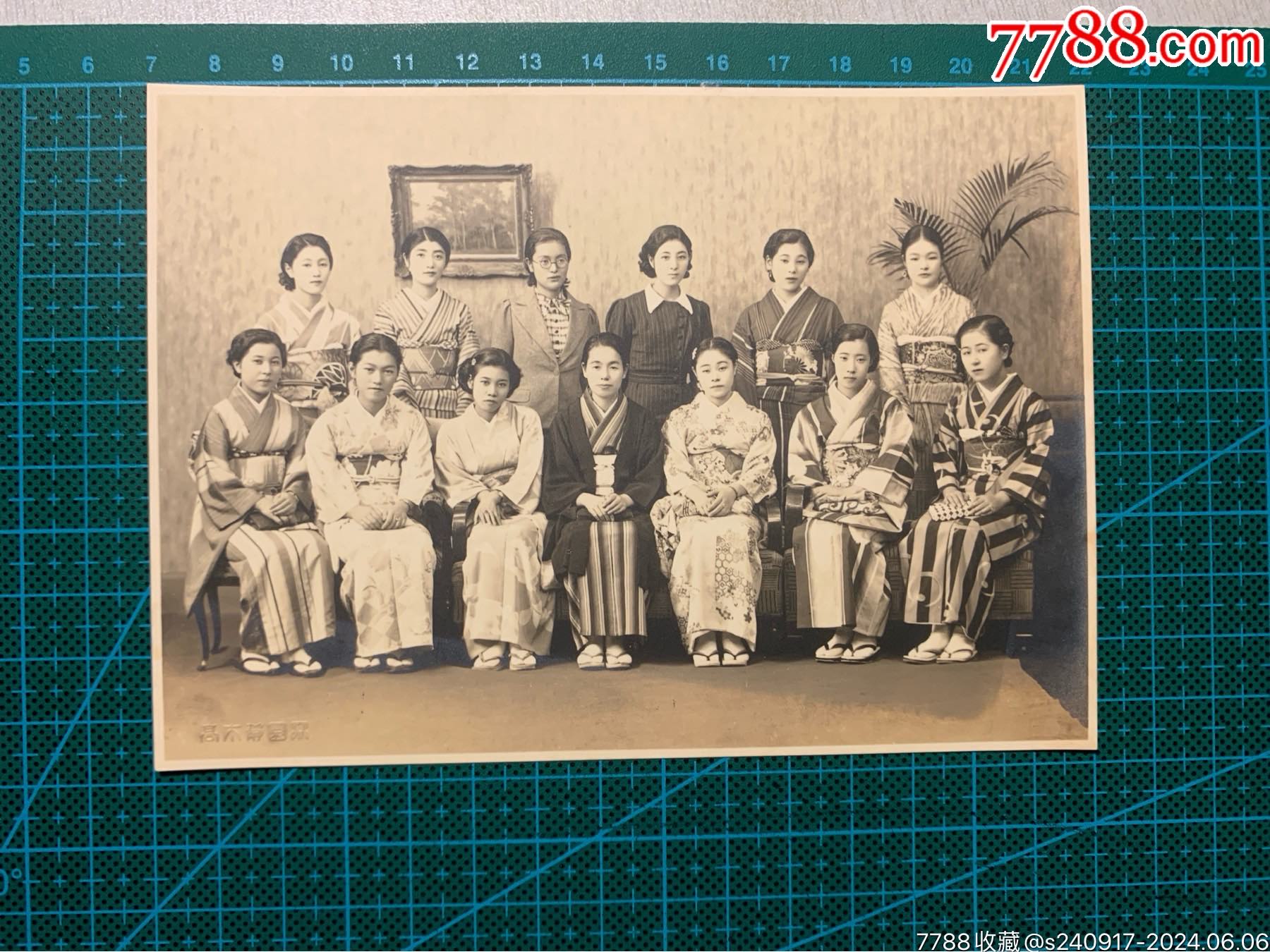 1930-1940年13人合影照片_老照片_交流闲置转让【7788收藏__收藏热线】