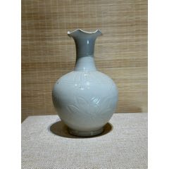 明代龙泉窑玉壶春瓶瓷器老瓷器古瓷器农村老物件-青白瓷/影青瓷 明代龙泉窑玉壶春瓶瓷器老瓷器古瓷器农村老物件-青白瓷/影青瓷