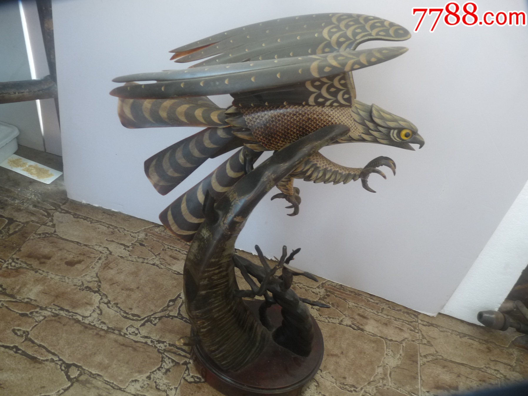 大型牛角雕【雄姿英发】_角雕像_怀旧时光古玩店【7788收藏__收藏热线】
