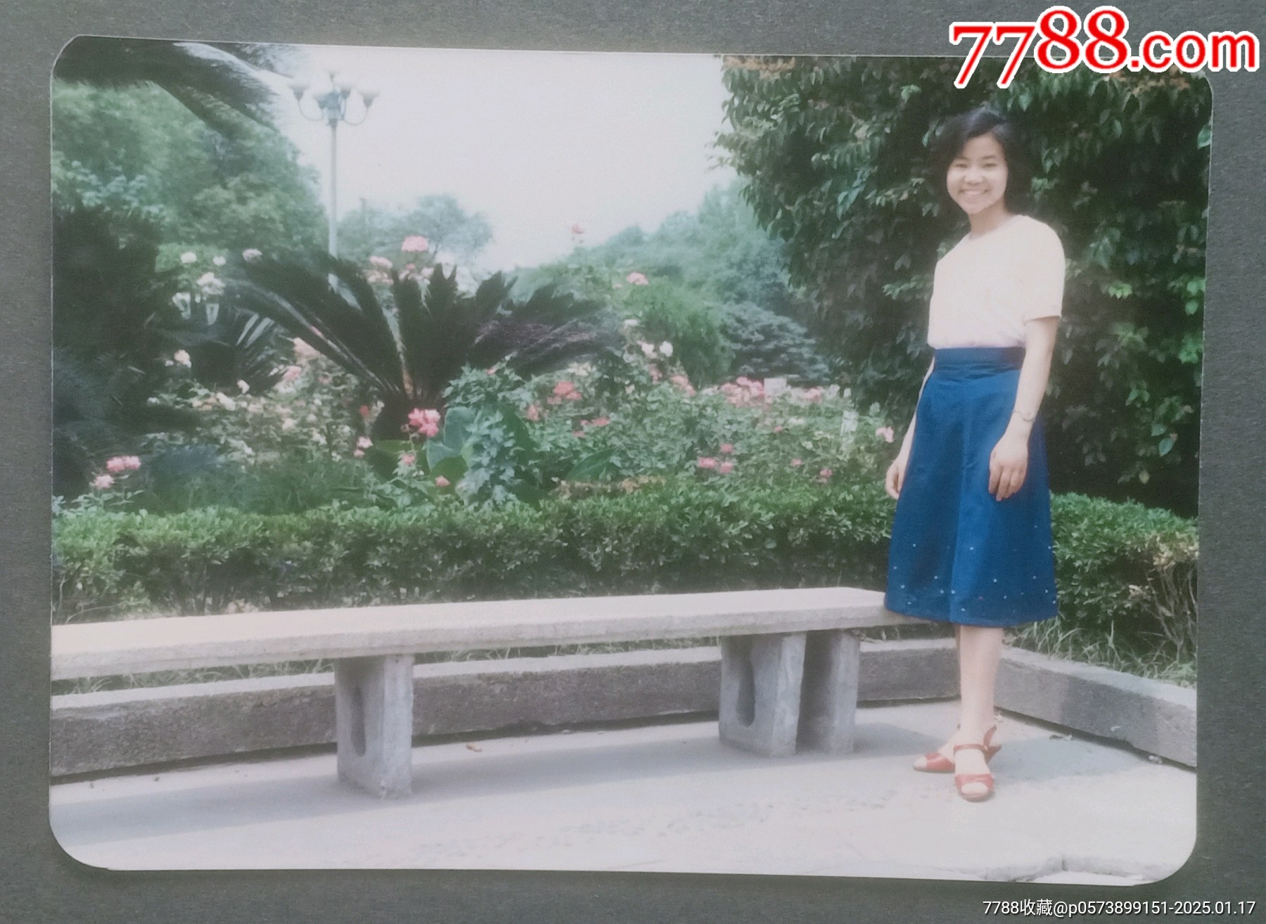 美女1985.5.13成都人民南路_老照片_安居收藏店【7788收藏__收藏热线】
